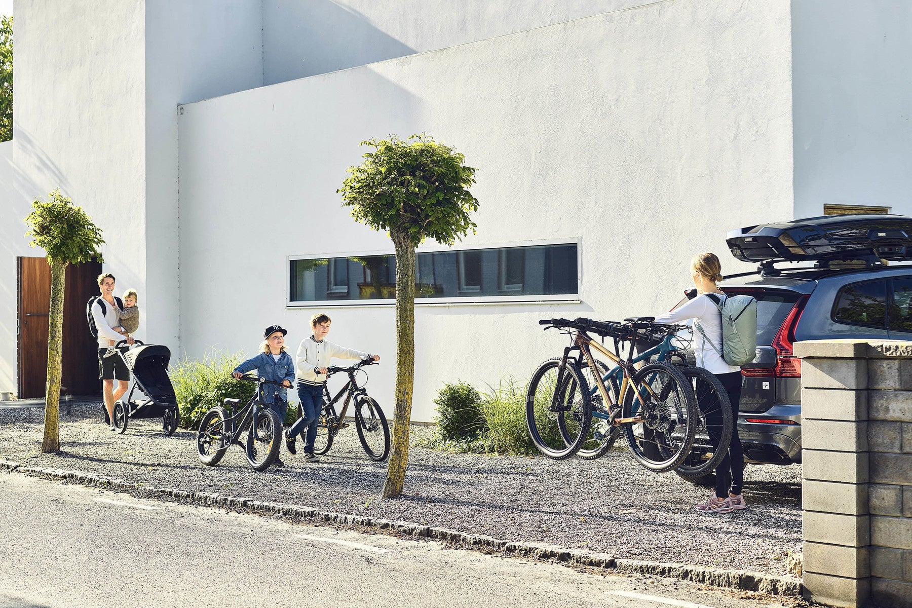 How to Load 5 Bikes onto a Hitch-Mounted Bike Rack - RackMaven
